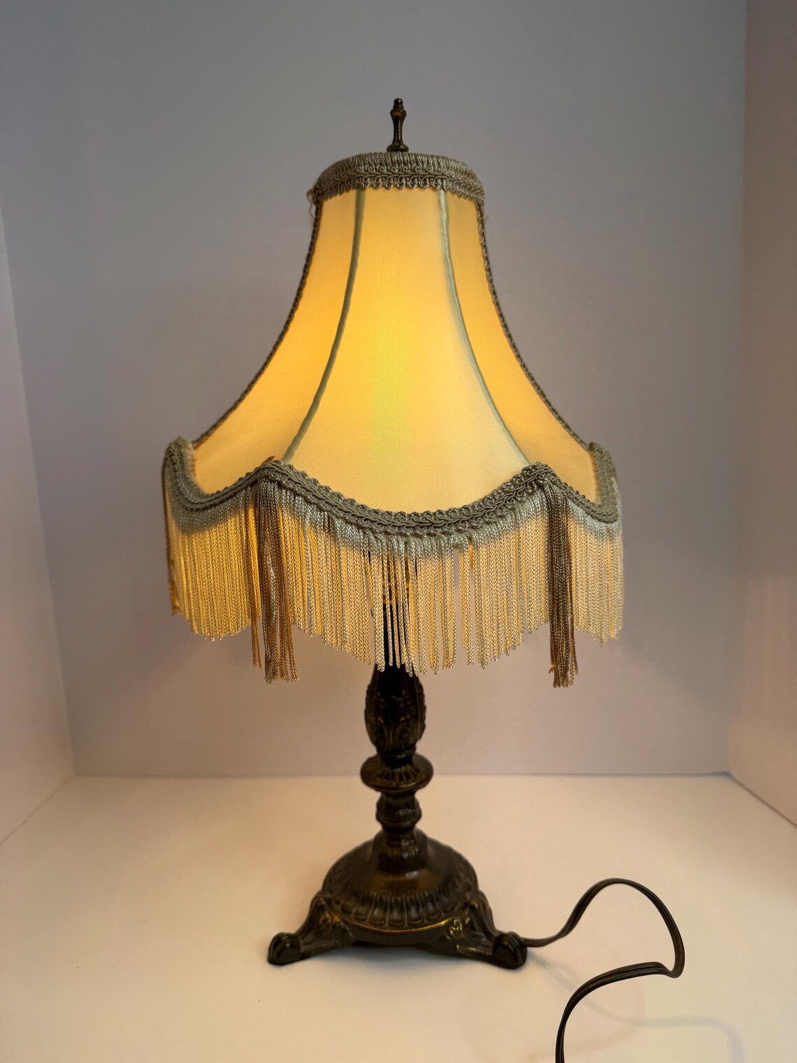 Vintage Cloth and Fringe Table Lamp With Ornate Metal Base ~ Works ...