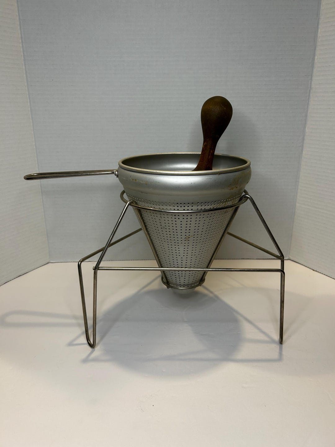 Vintage 3 Piece Classic Sifter or Strainer Colander on Stand With ...