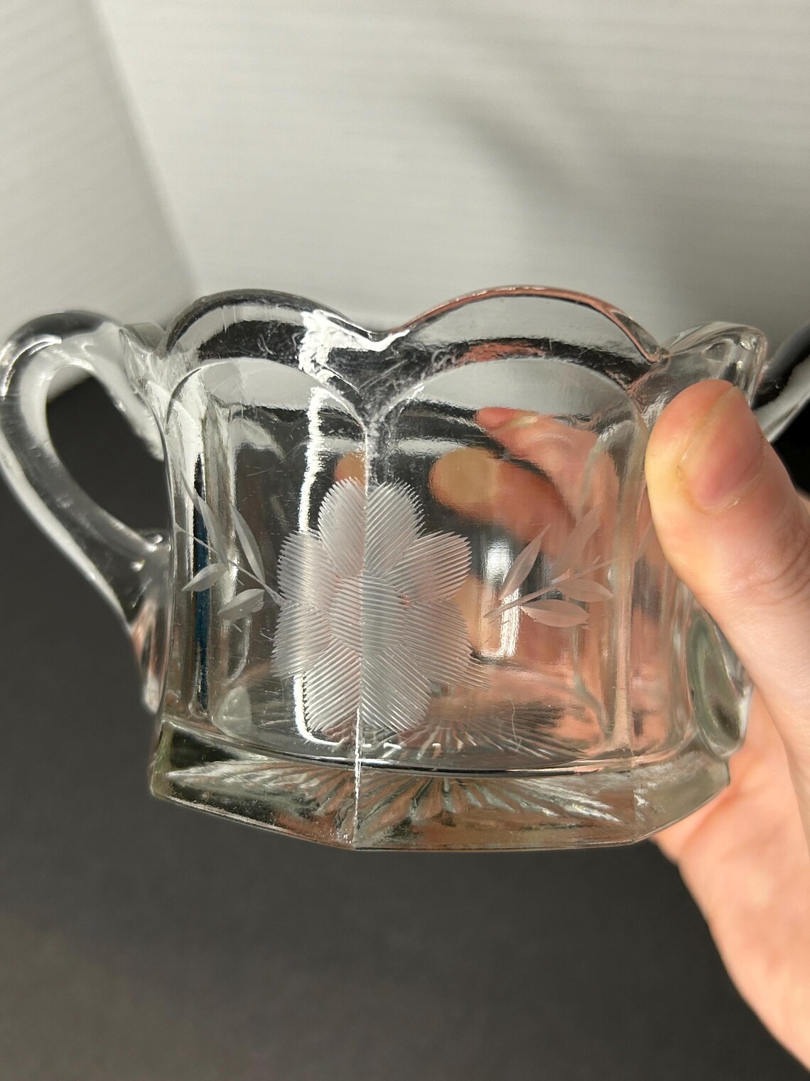 Vintage Octagon Clear Glass Scratch/etched Flower Petal Sugar and ...
