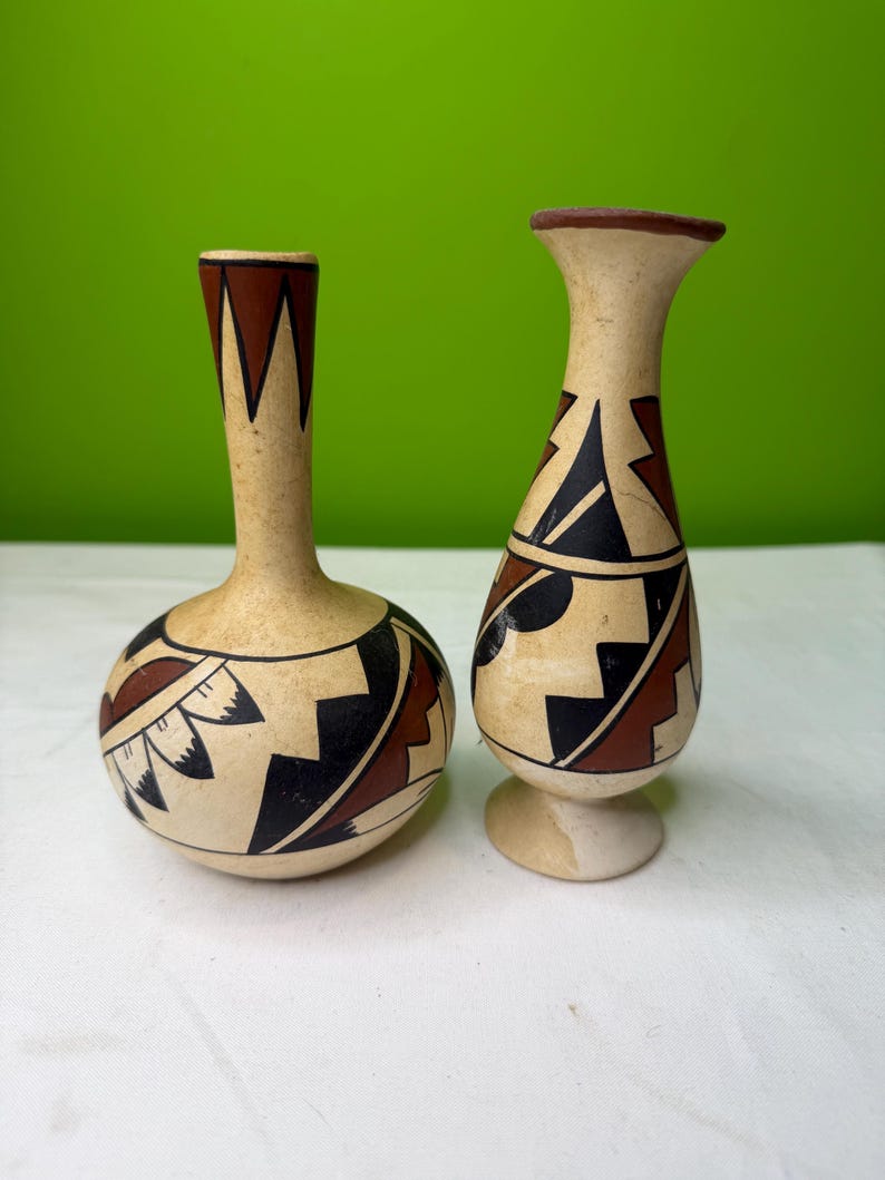 Vintage Choice of 2 Native American Pottery Vases in the Same Style by ...