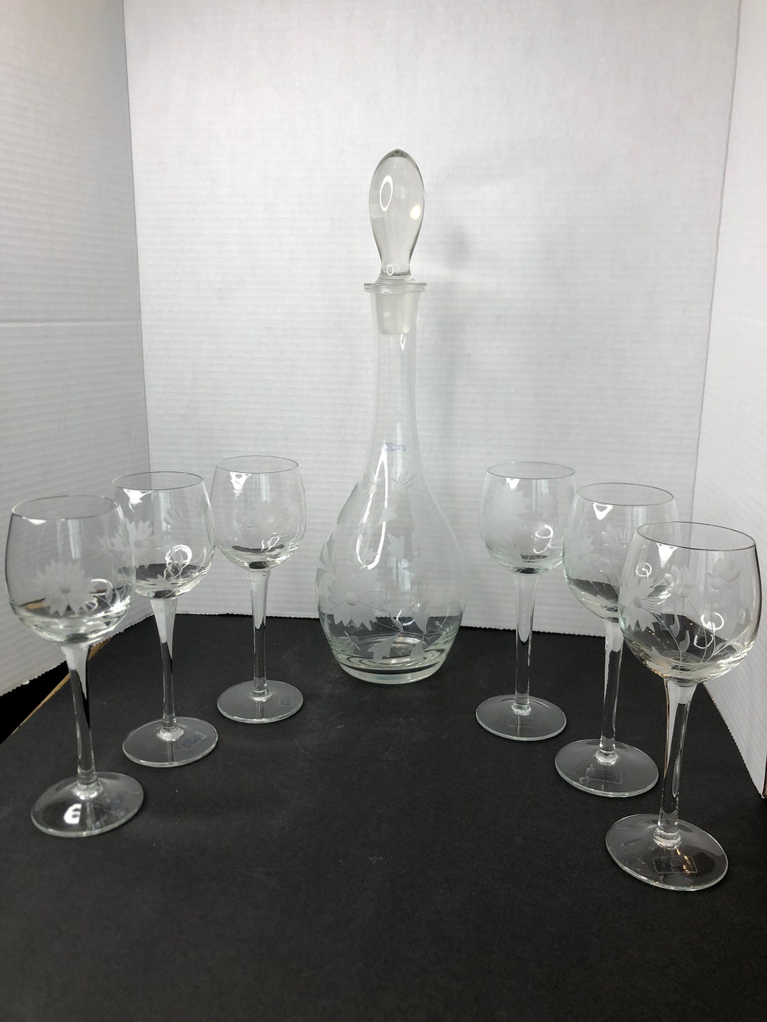 Vintage Handmade Made in Romania Lovely Wine Decanter W/etched Flora ...