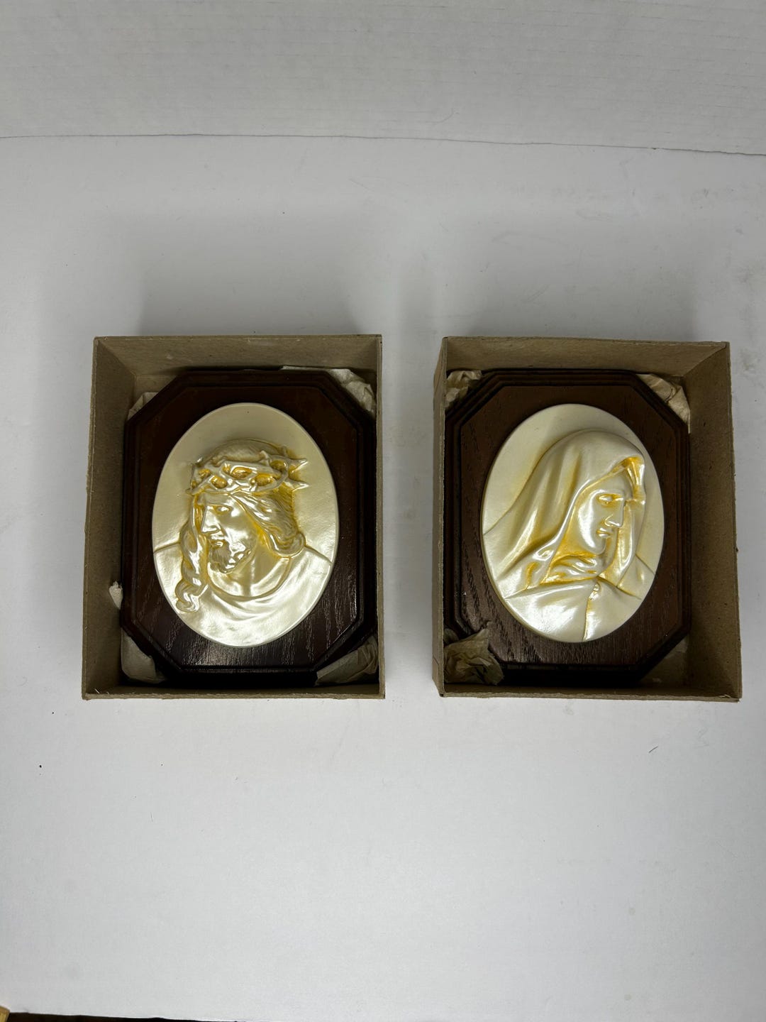 Vintage House of David Michigan Gold Wooden Mounted Jesus and Mary Wall ...