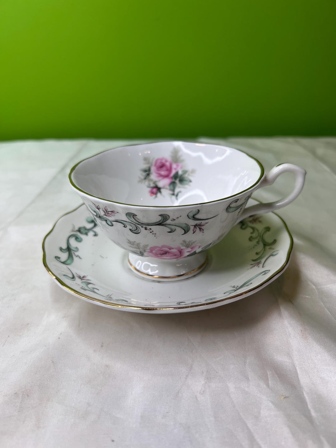 Vintage Crown Dorset Fine Bone China Very Beautiful Floral Teacup ...
