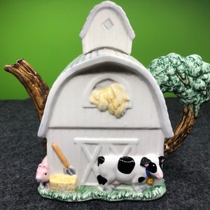 Vintage Adorable Ceramic Farm Scene Teapot by Midwest of Cannon Falls ...