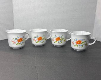 Set of 4 Vintage 1960s 1970s White Corelle by Corning NY Coffee / Tea ...