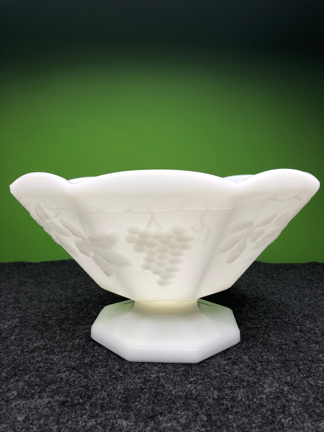 Vintage Anchor Hocking White Milk Glass Fruit Bowl With Beautiful Grape ...