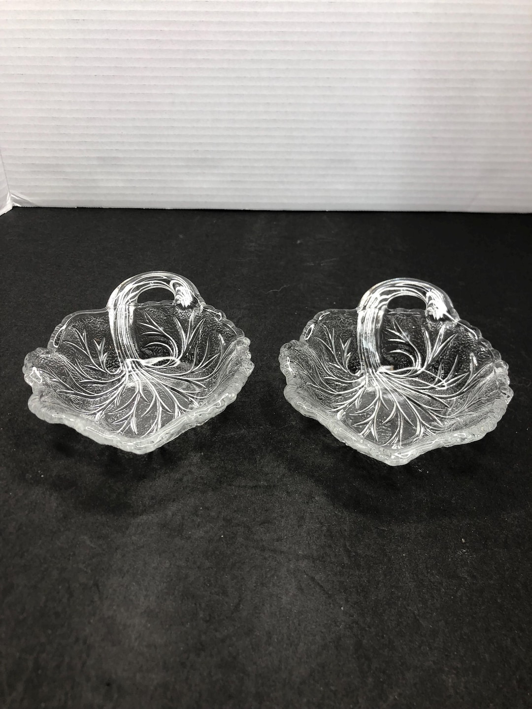 Vintage Indiana Glass Cabbage Leaf Pebble Dish Set of 2 - Etsy