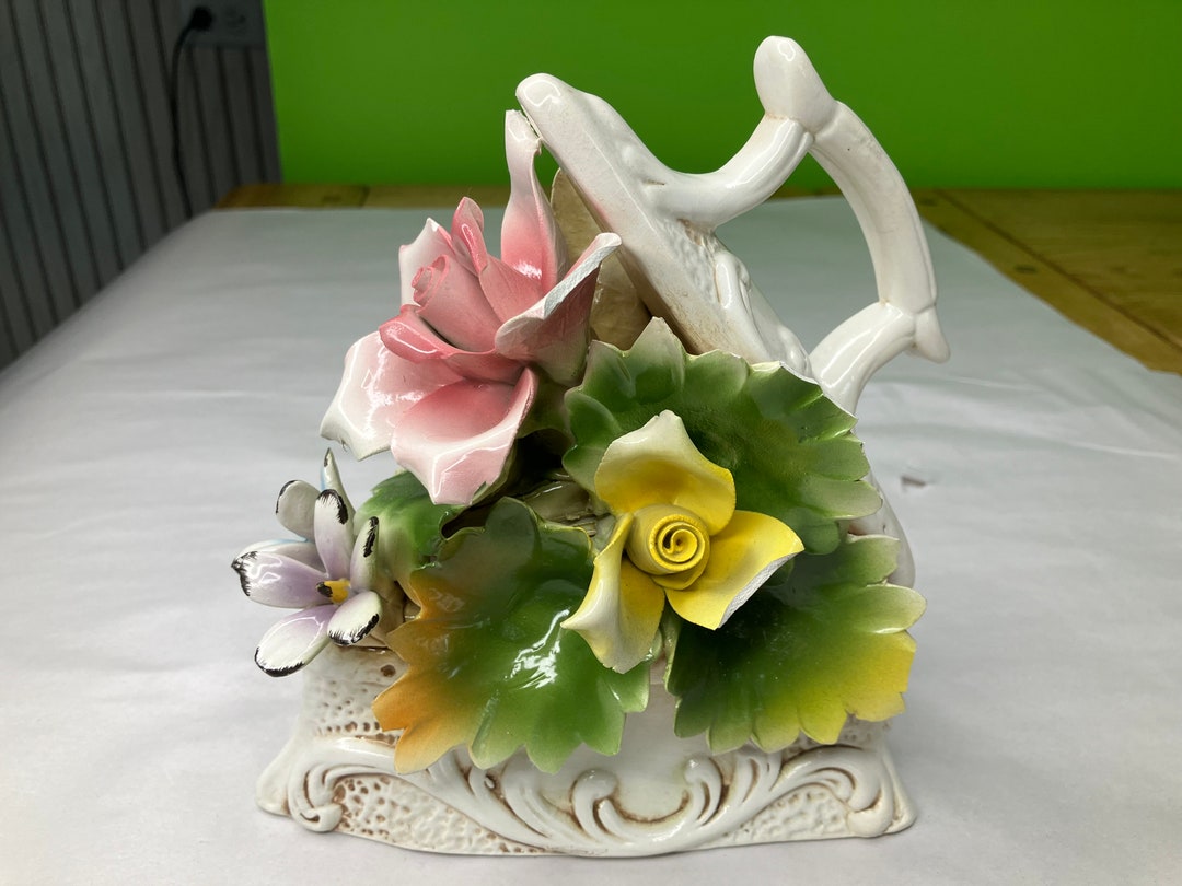 Vintage Fine Porcelain Capodimonte Flower Centerpiece With Gorgeous ...