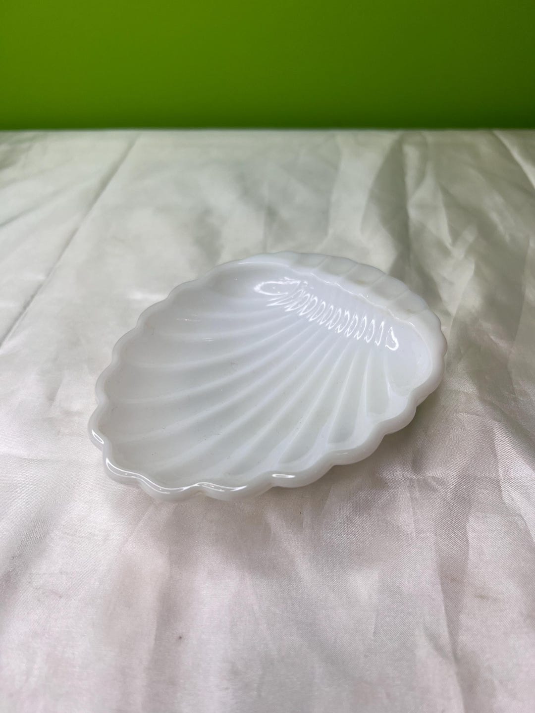 Vintage Hazel Atlas Milk Glass Shell Scallop Dish Ashtray - Etsy