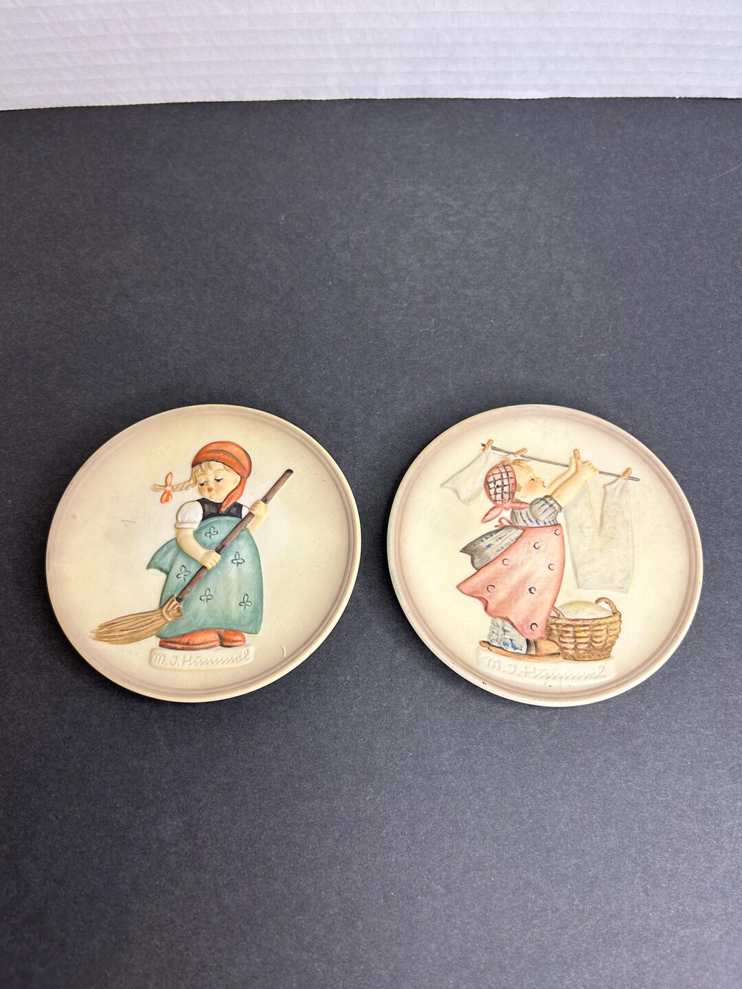 Vintage Pair of Mini Plates Goebel Hummel First & Second Edition ...
