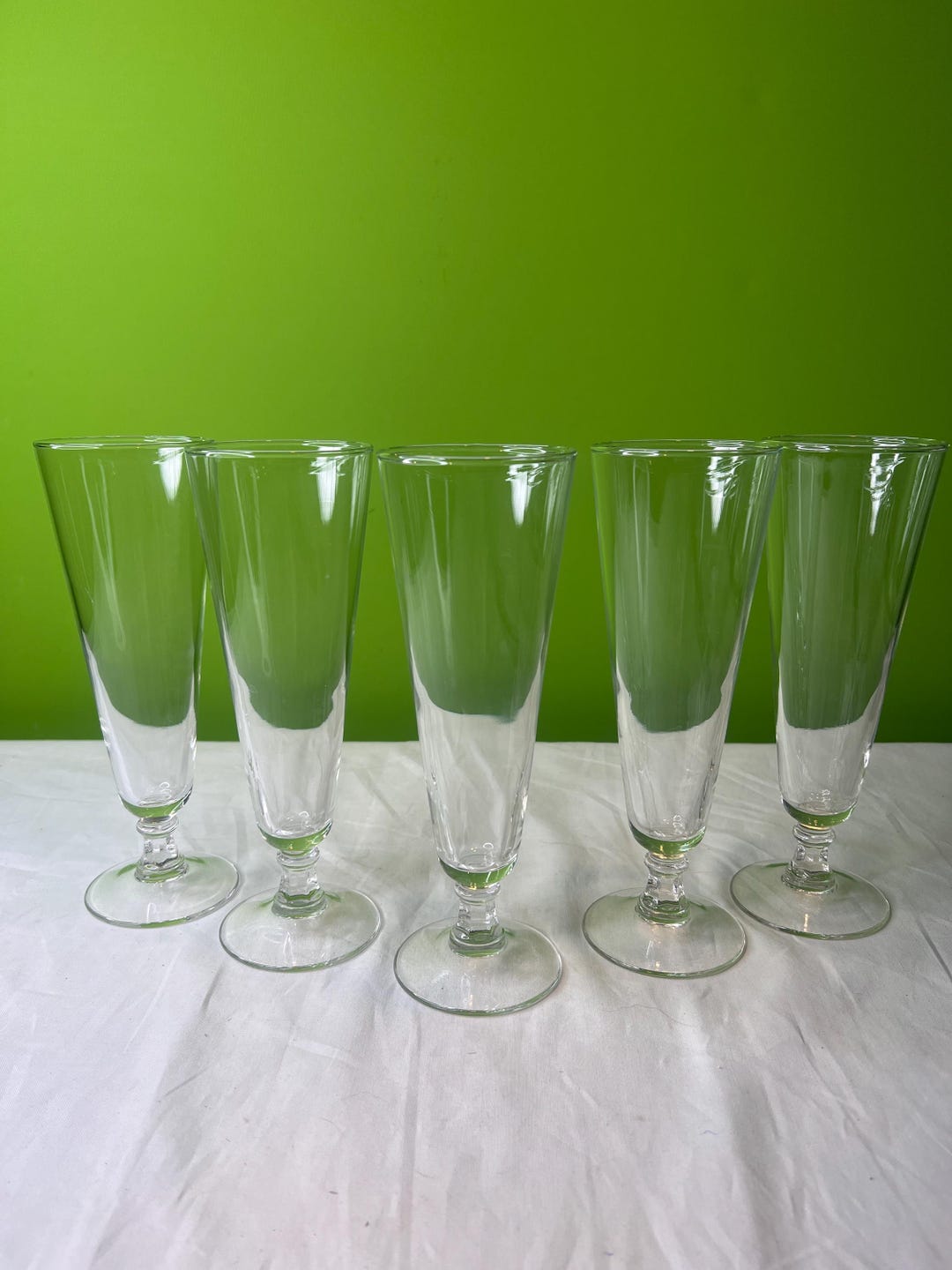Vintage Tall Champagne Flutes With Round Base With Pedestal | Clear ...