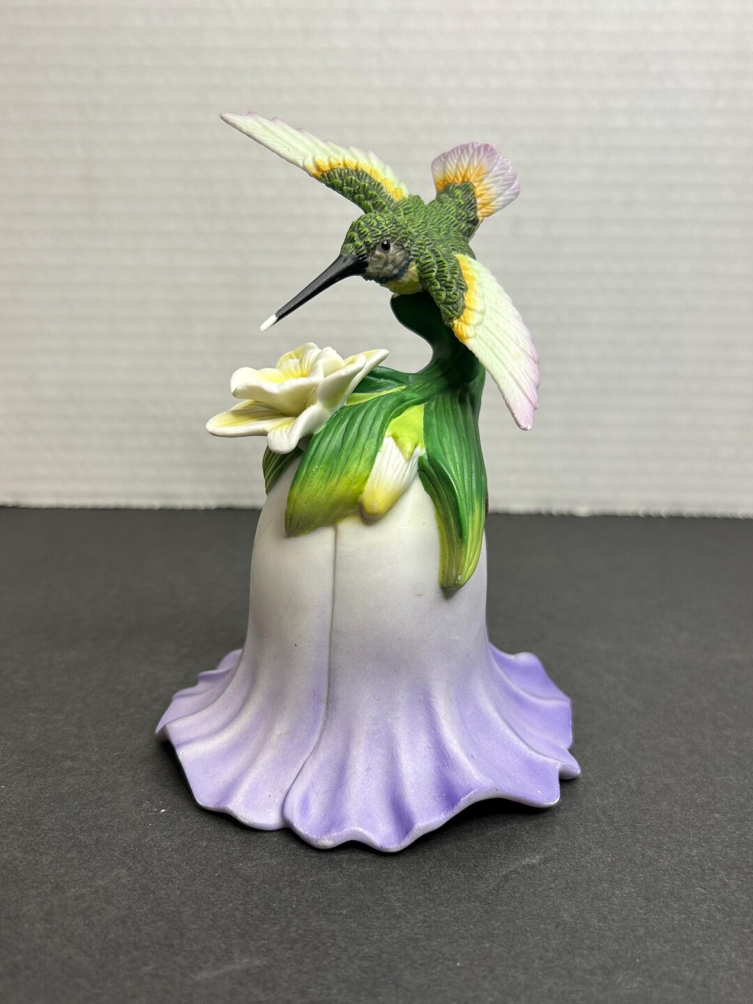 Vintage Avon 2000 Collectibles Sweet Green Hummingbird on Purple Flower ...