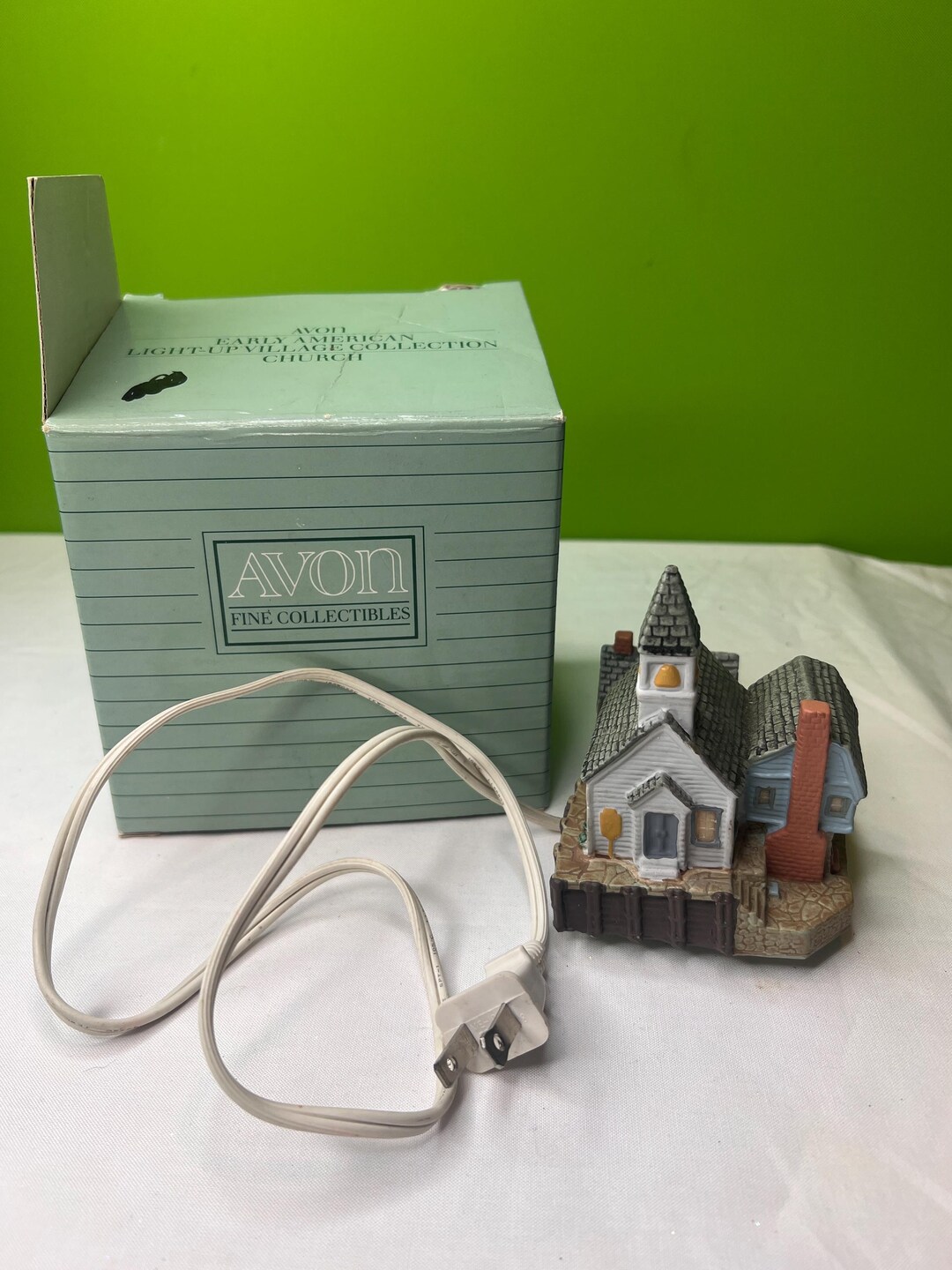 Vintage Avon Early American Light-up Village Collection Church ~ Unsure ...