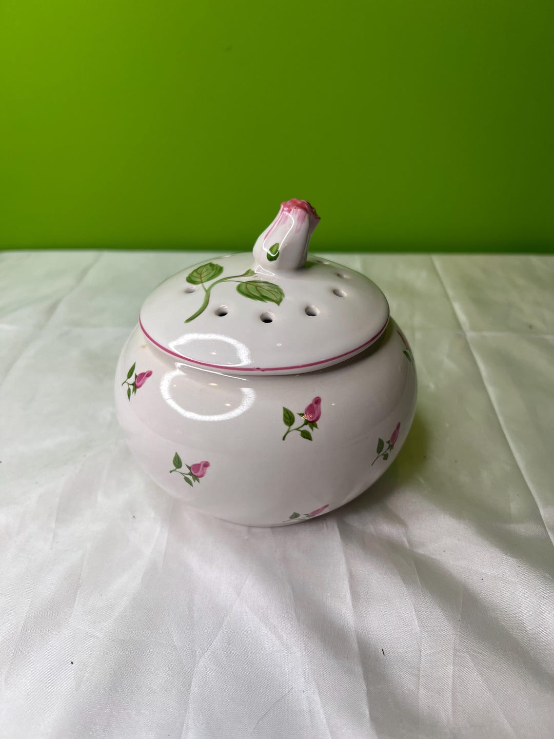 Vintage Ceramic Potpourri Bowl With Lid by Teleflora ~ Shabby Chic Pink ...