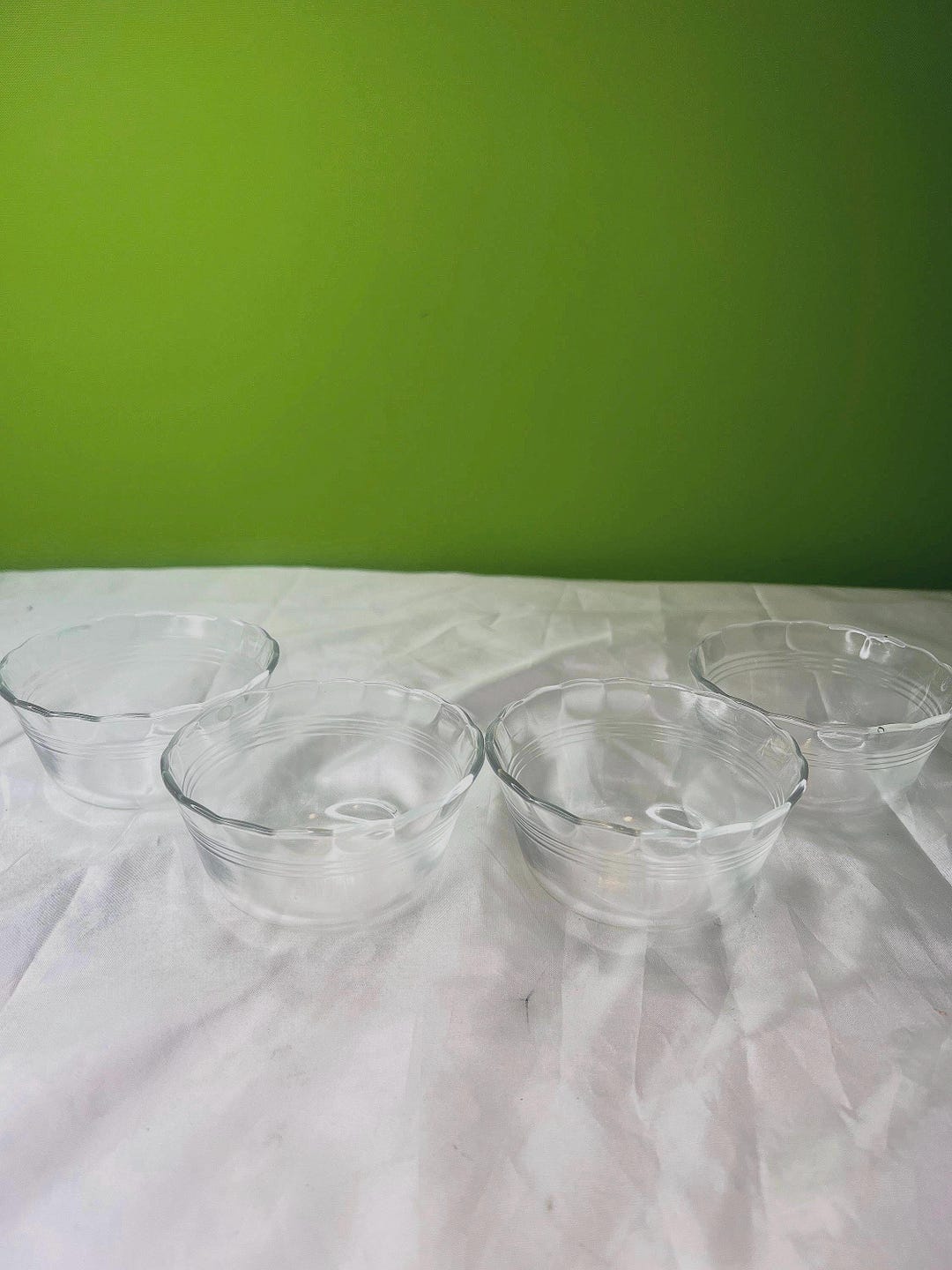 Vintage Pyrex Clear Glass Dessert Bowls With Scalloped Edge and Ribbed ...