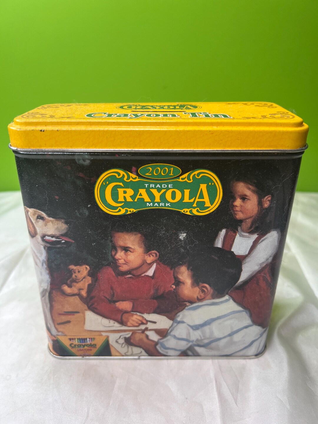 Vintage Crayola Crayon Tin Bank, Coin Slot on Top, Collectable 2001 Tin ...