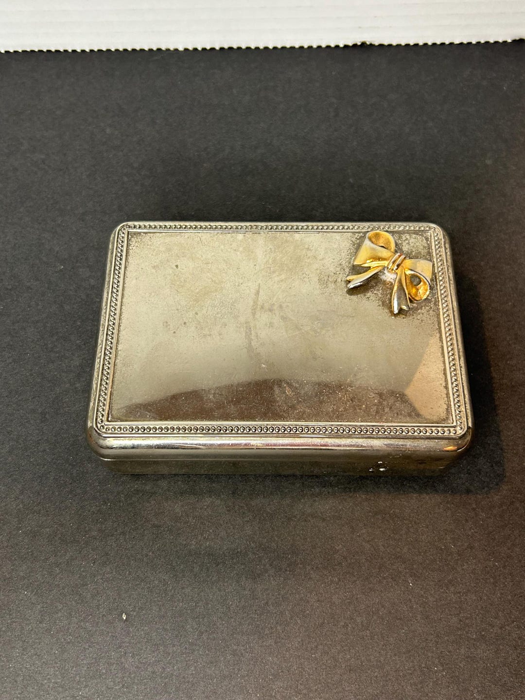 Vintage Metal Rectangle Shape Jewelry Box With Bow Accent and Navy Blue ...