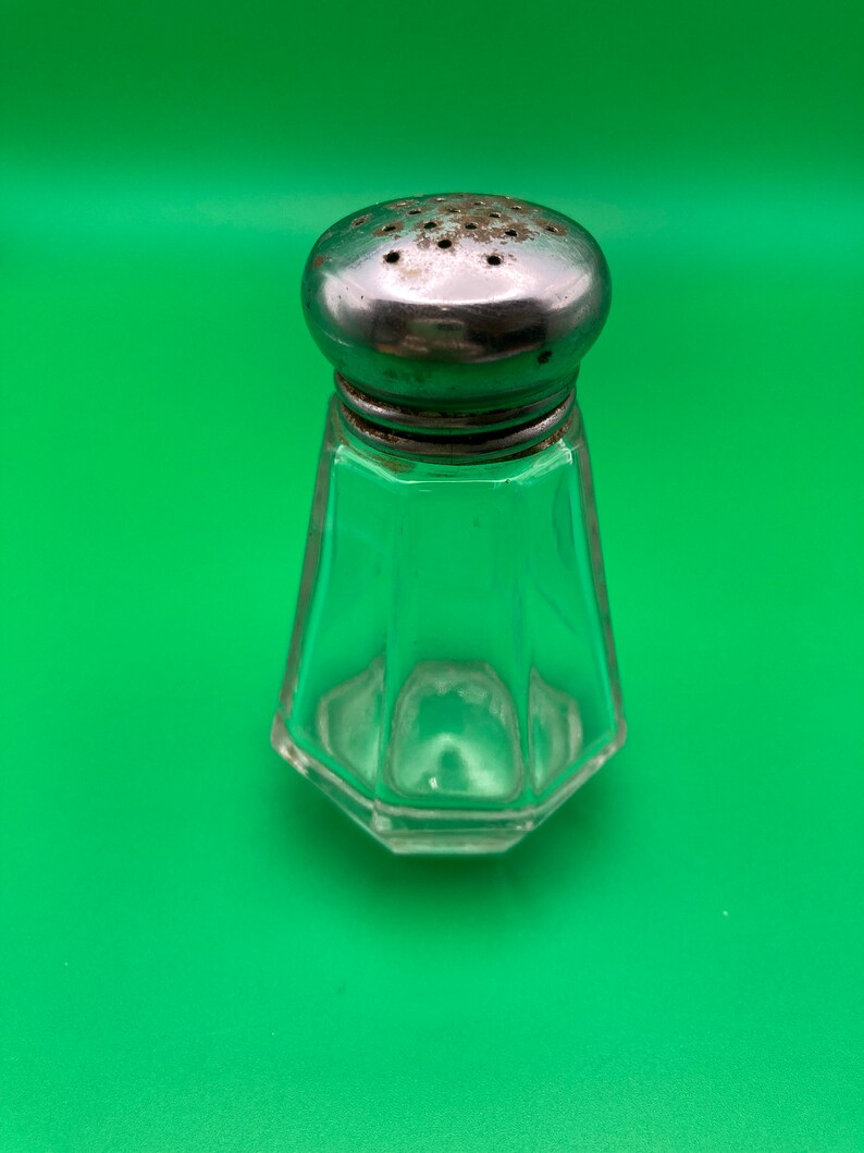 Vintage Clear Glass Octagonal Paneled Salt and Pepper Shaker - Etsy