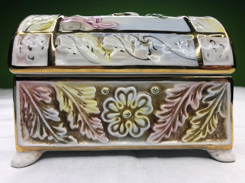 Vintage R. Capodimonte Porcelain Box for Dresser Trinkets Made in Italy ...