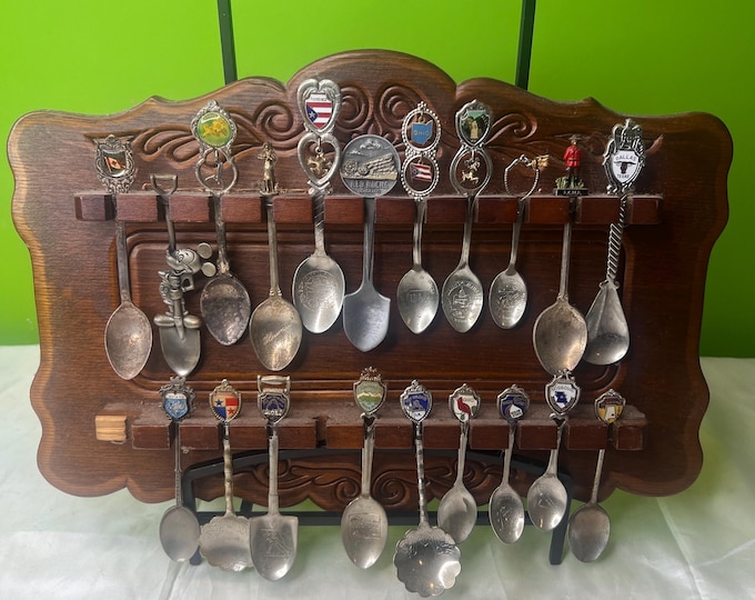 Vintage SOUVENIR SPOONS RACK With 20 Souvenir Spoons, 1960s Mid Century ...
