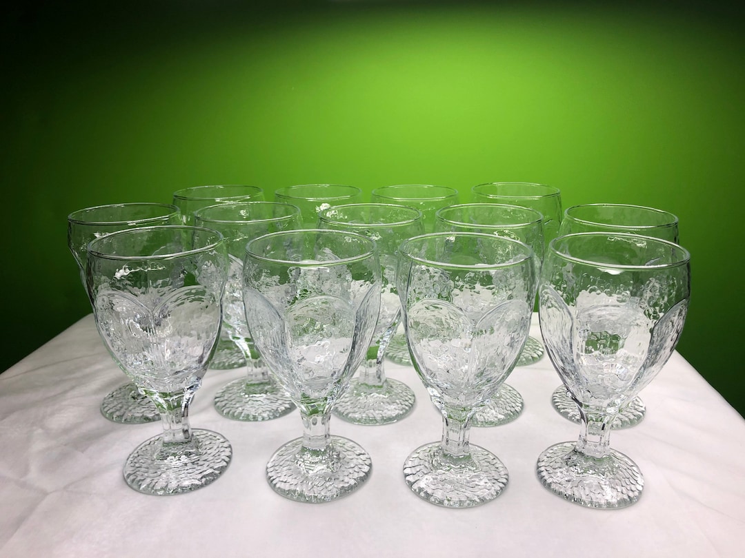 Vintage Libbey Glass Company Chivalry Edition Wine Water Glass Goblet ...