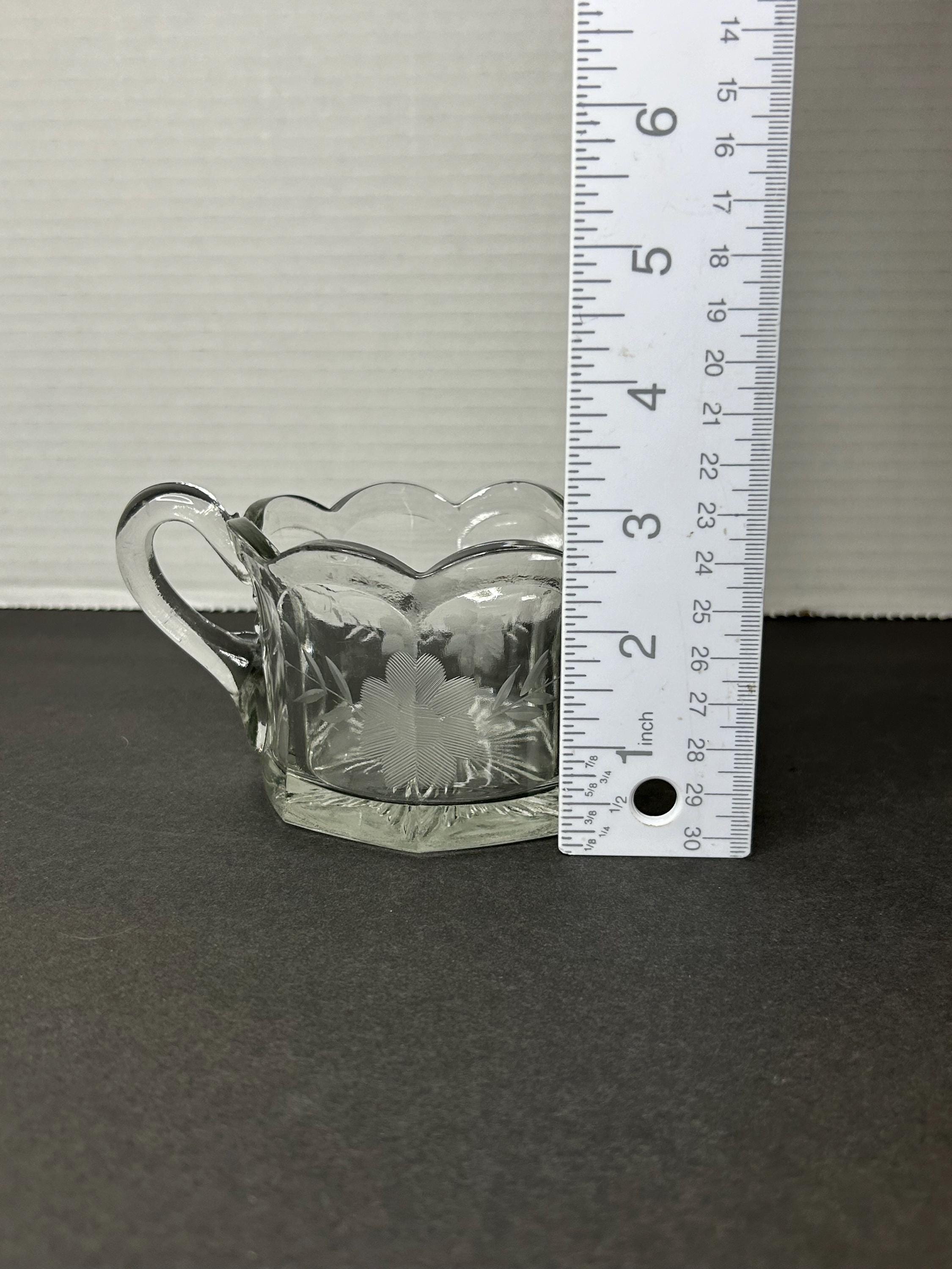 Vintage Octagon Clear Glass Scratch/etched Flower Petal Sugar and ...