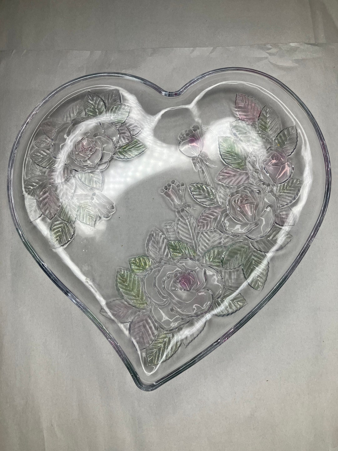 Vintage Heart Shaped Platter With Pink Roses and Green Leaves - Etsy