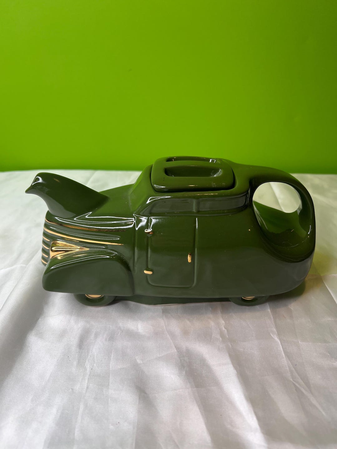 Vintage Hall China Automobile Green Car Teapot With Gold Trim ~ Part of ...