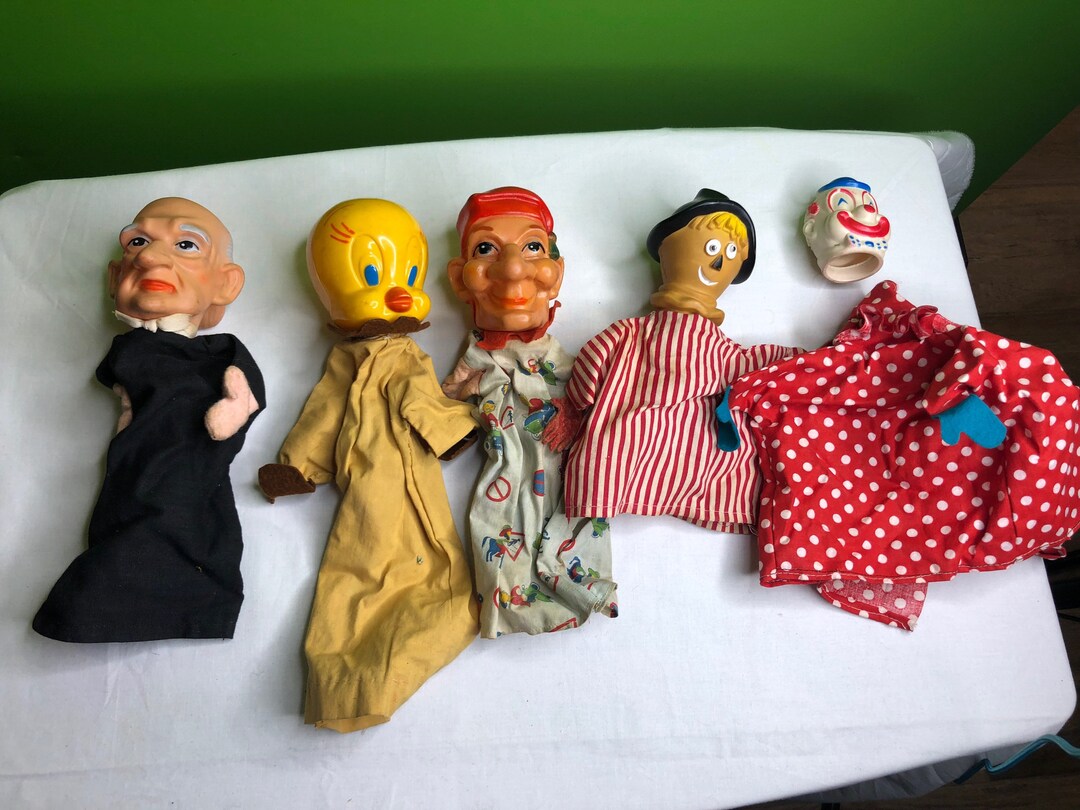 Vintage Hand Puppet Collection With A Variety of Characters and Very ...