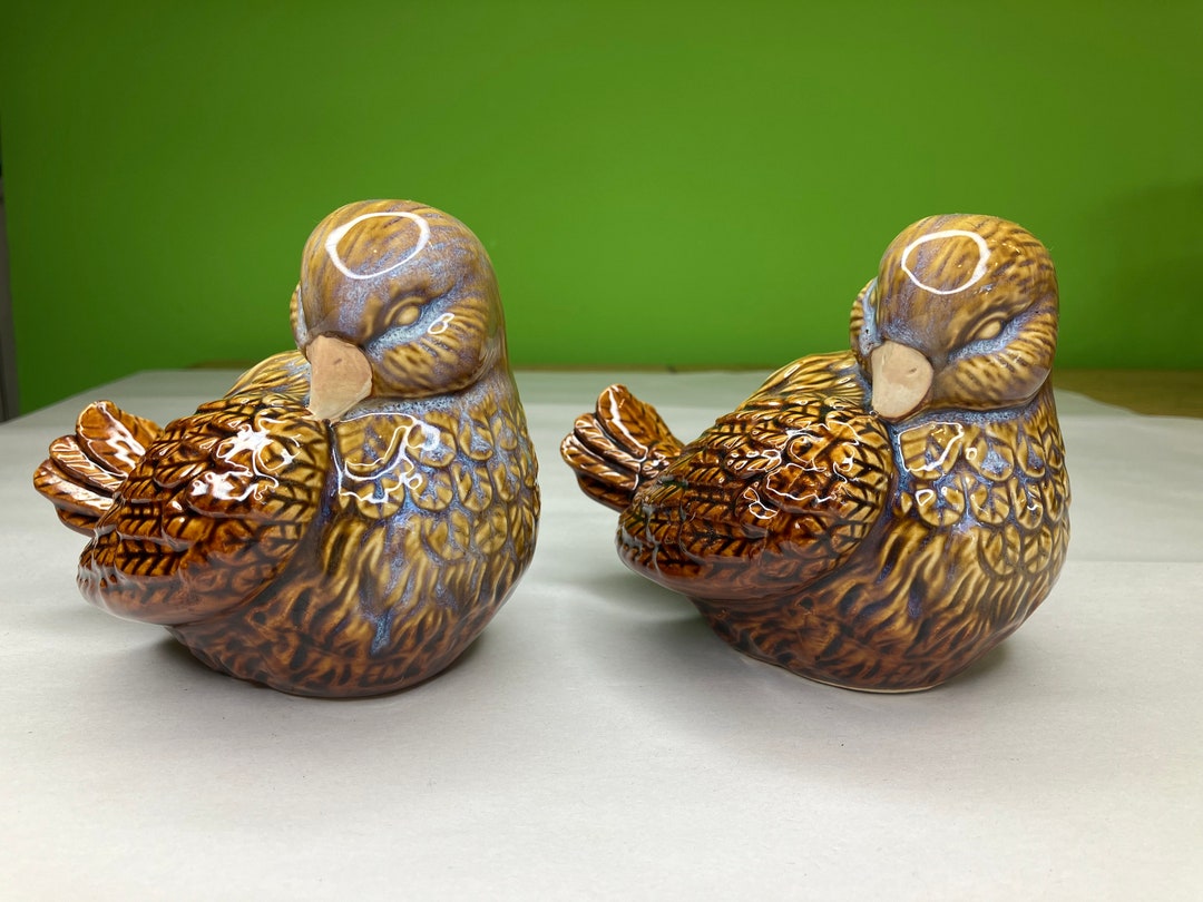 Vintage Ceramic Nesting Bird Pair With Gorgeous Carmel Color and Lovely ...