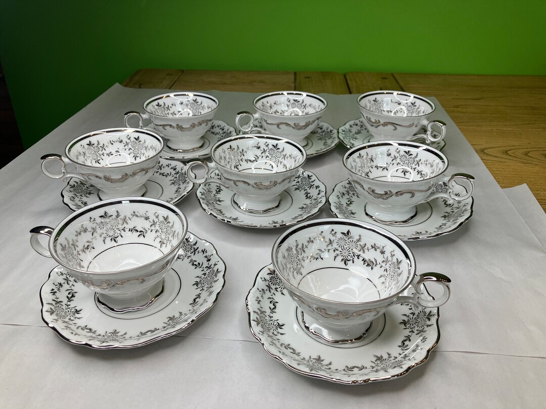 Vintage Bavarian Crest Teacup and Saucer Romance Pattern Fine Porcelain ...