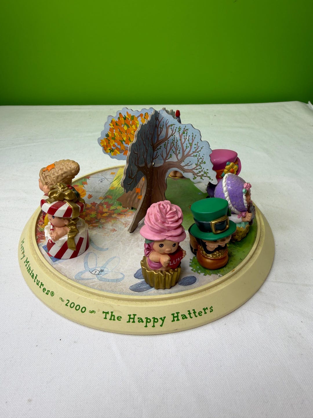 Vintage Happy Hatters Merry Miniatures + Display Stand - Dated 2000 ...