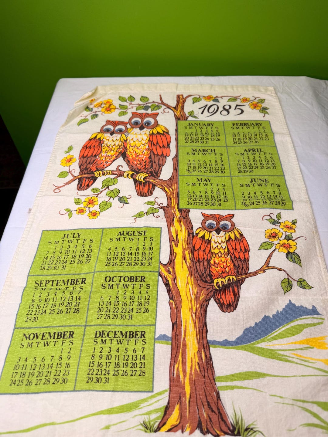 Vintage Cloth Calendar for the Year 1985, Bright Colorful Owls - Etsy