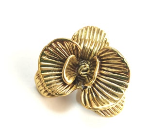 Flower Drawer Pulls - Etsy
