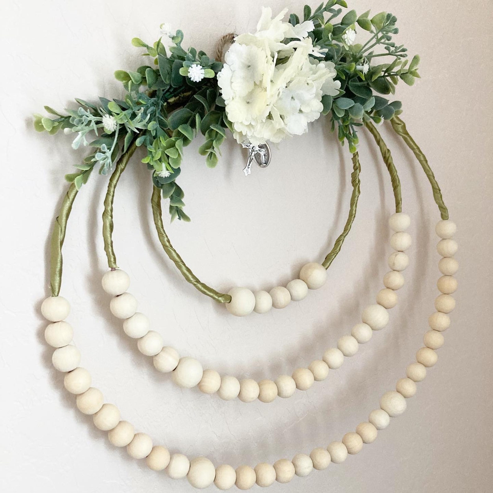 Rosary Inspired Beaded Wreath, Hidden Rosary Wall Hanger, Catholic Wall ...
