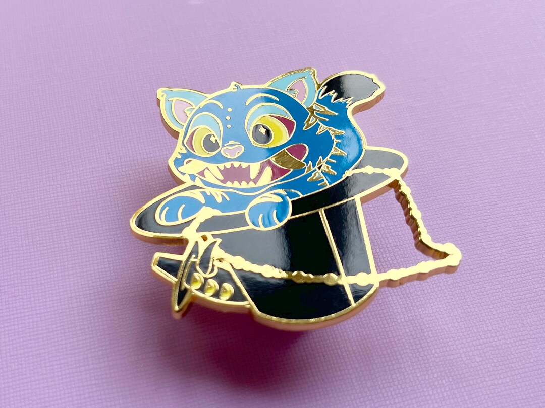 Kpop Demon Hunters Pin Badges - 5 Cm, Derpy and Sussy Have Glitters ...