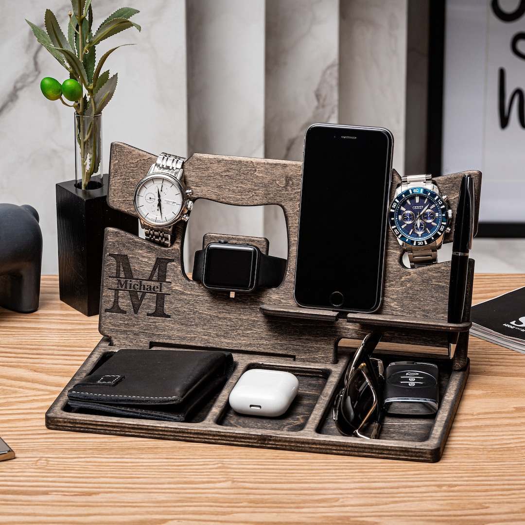Personalized Docking Station . Perfect for Christmas Gift for Best ...