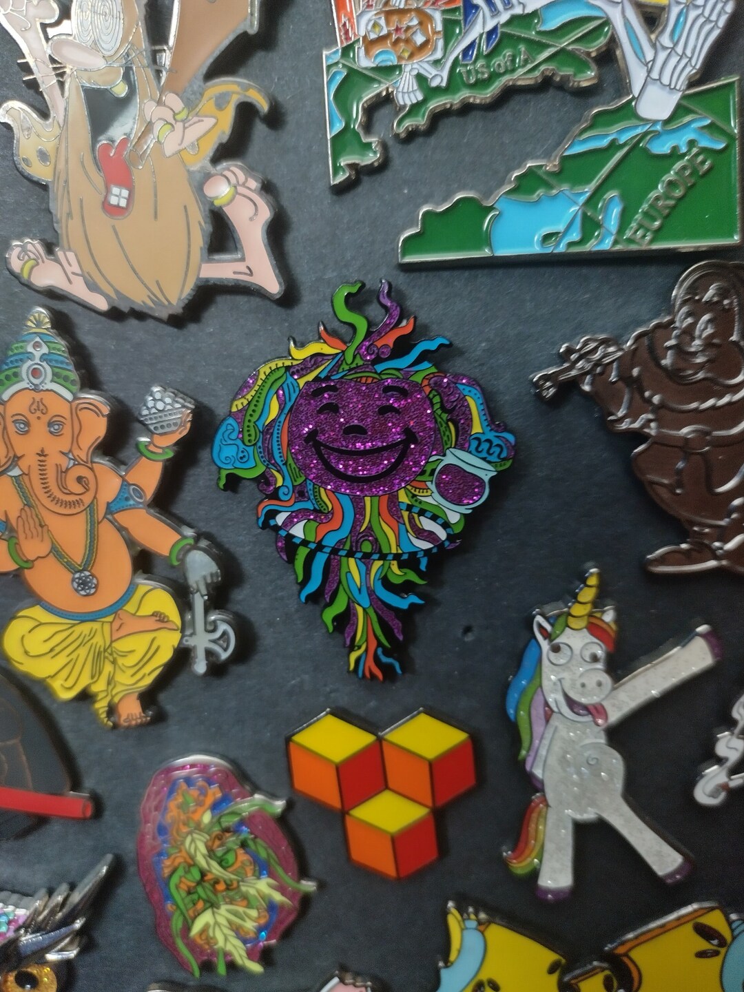 Cool Help Boi V4 Pin - Etsy