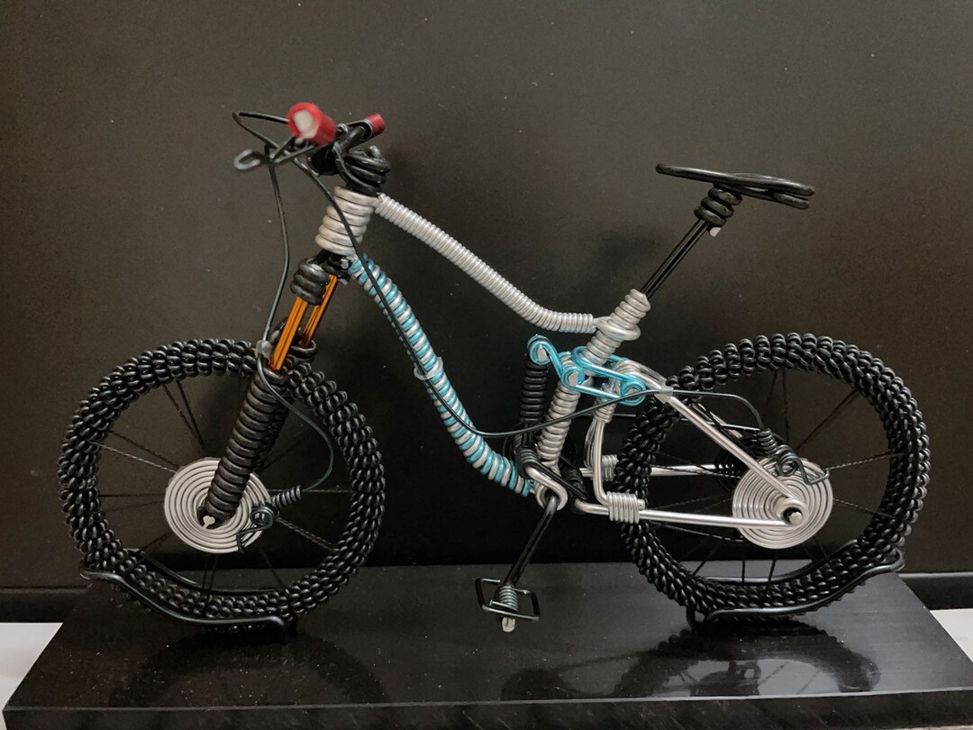 1/10 Scale Wired Bike Model Silver and Blue Interwine Mountain Bike ...