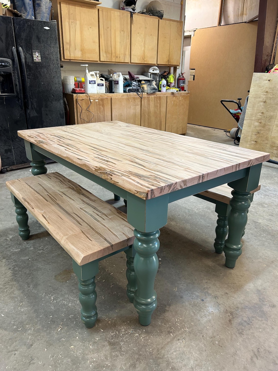 Farmhouse Turned Leg Table With an Ambrosia Maple Top - Etsy