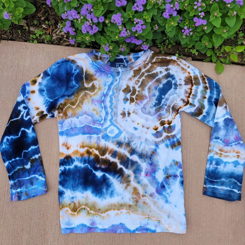 Modern Tie Dye - Etsy