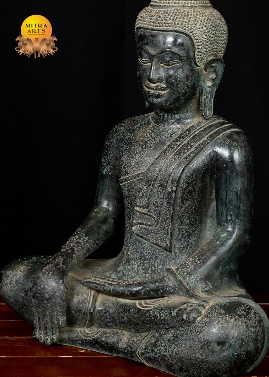 Earth Touching Buddha 17 Buddha Statue in Bhumisparsha Mudra Antique ...