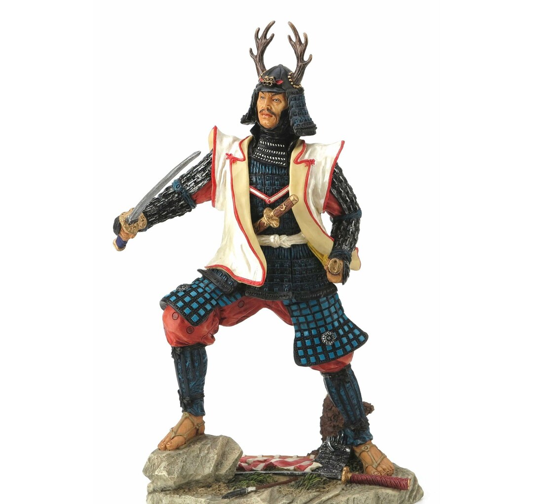 9.8 Inch Samurai Statue Samurai Figurine Wooden Kabuto - Etsy