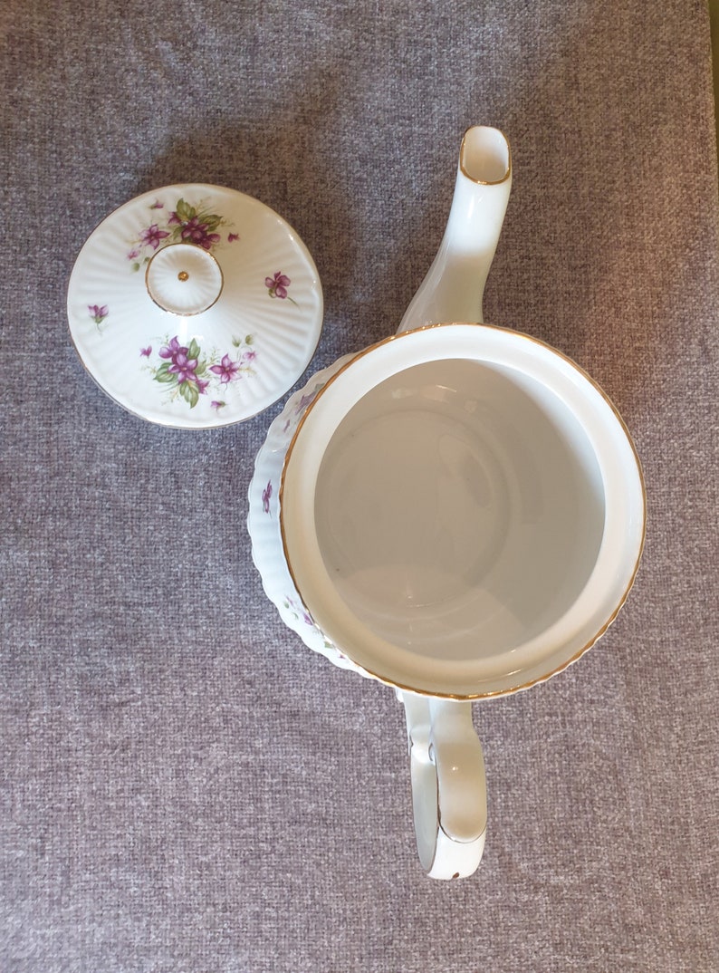 Rosina Queen's China Teapot, Violets Pattern - Etsy UK