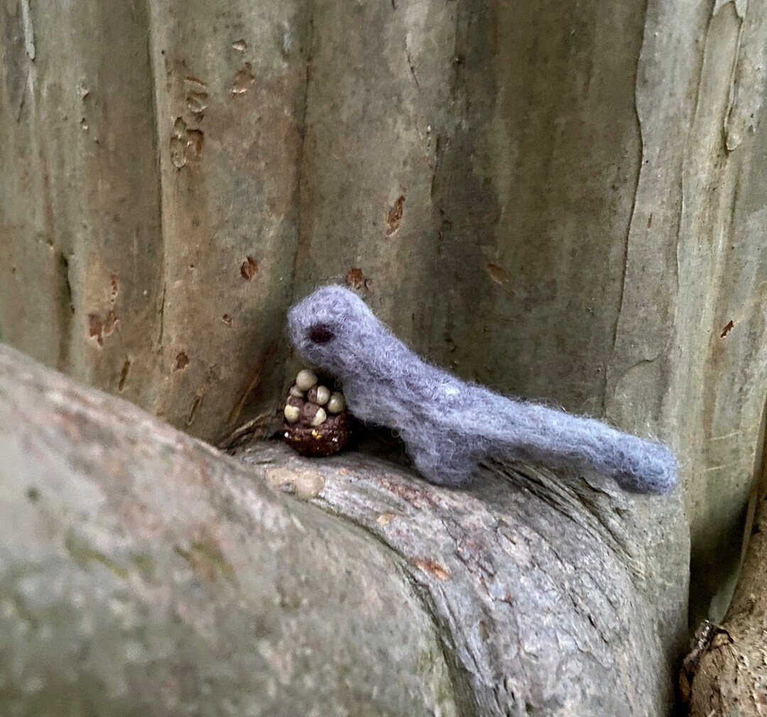 Felted Gray Squirrel, With Acorns in an Acorn Hat/acorn Cap - Etsy