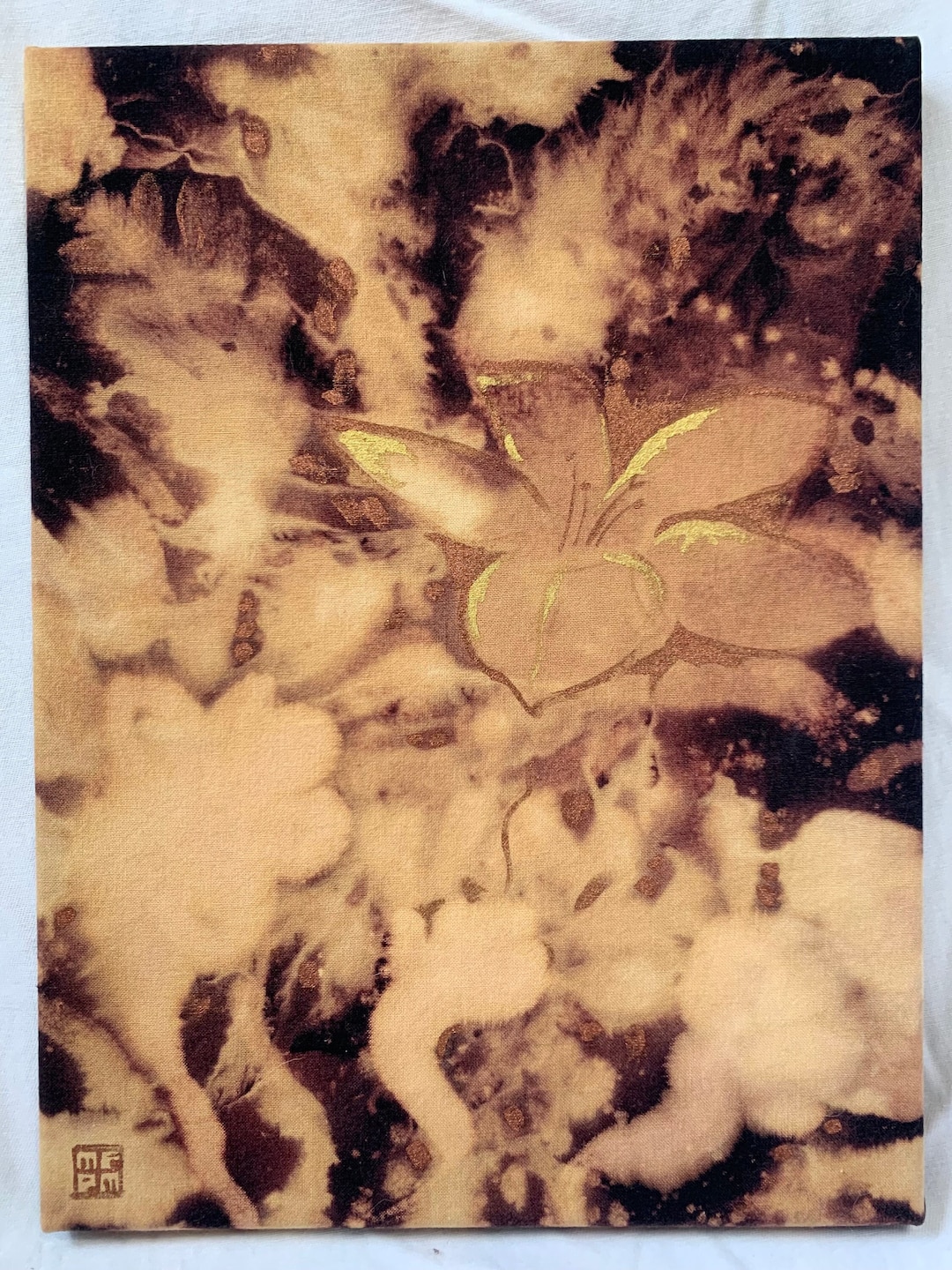 Midnight Lily - Etsy