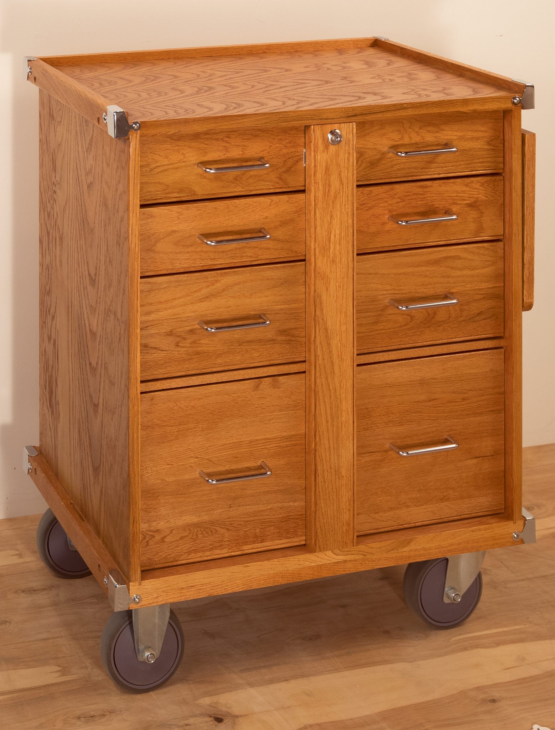 Versatile Oak 5-drawer Roller Cabinet R24 Classic American Elegance ...