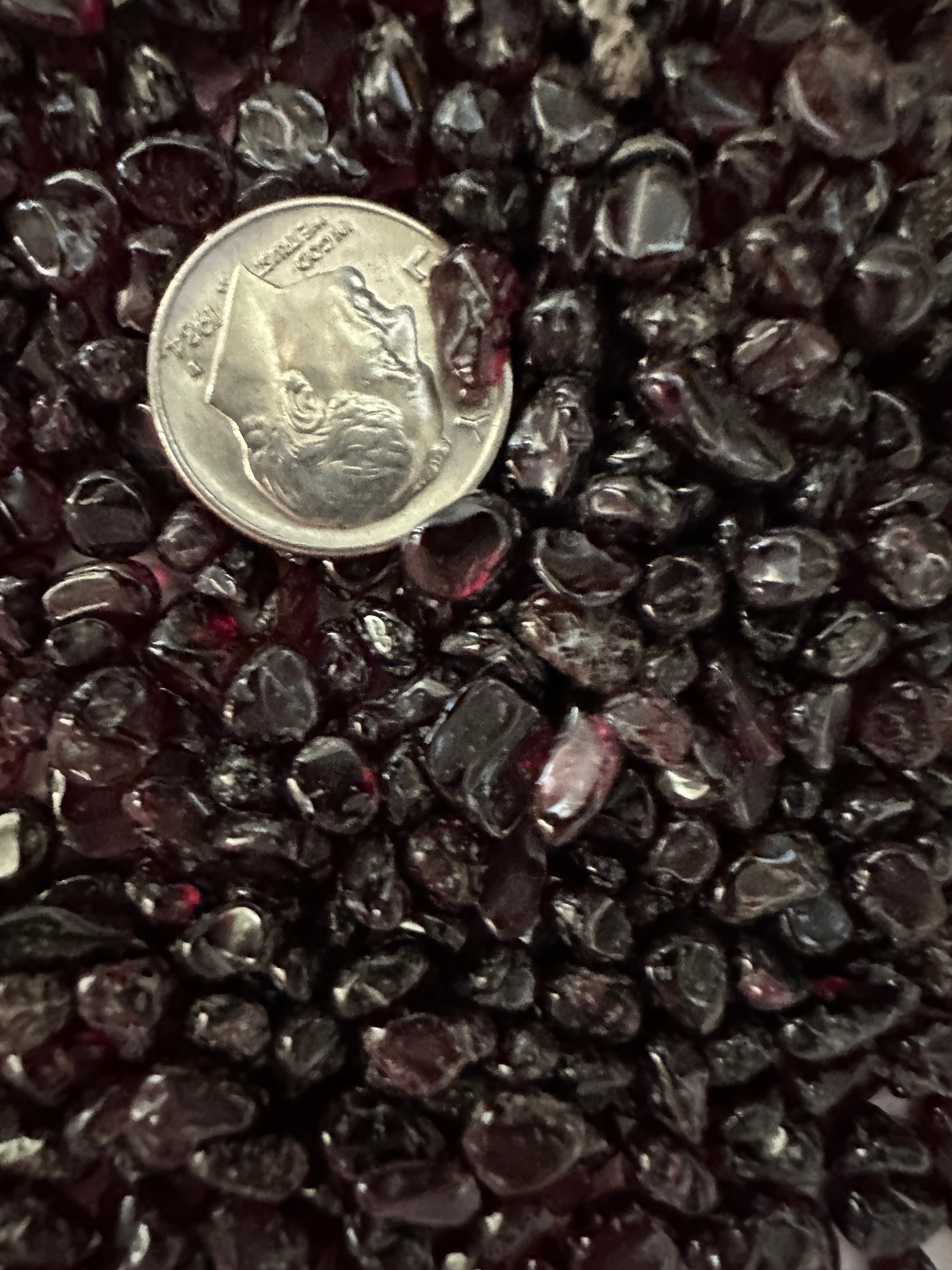 Pyrope Garnet Gravel, Polished, Tiny Tumbled Gravel, Decorated Gravel ...