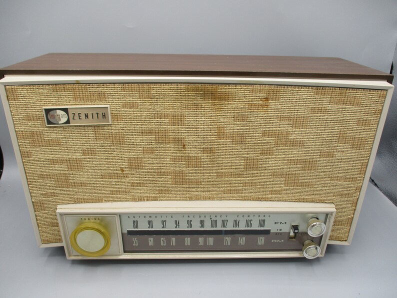 1963 Zenith Model K725 AM/FM Tube Radio - Etsy