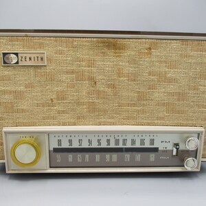 1963 Zenith Model K725 AM/FM Tube Radio - Etsy